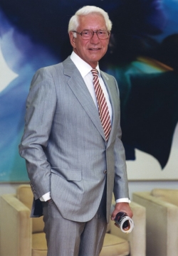 Press Release - $11M Gift to Lindner College of Business - Foundation ...